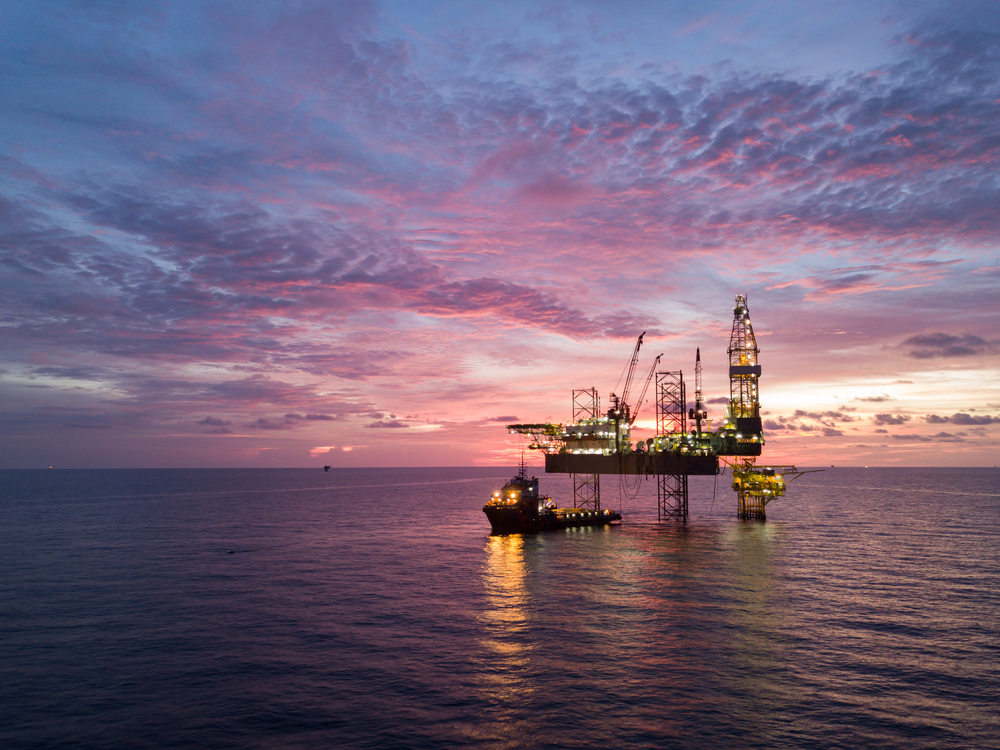 What Types of Offshore Drilling Platforms Are There?